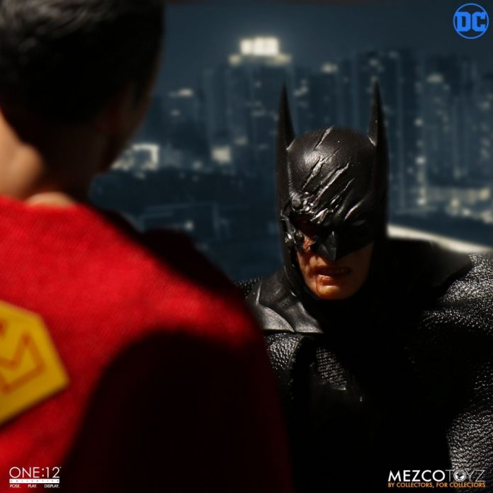 Mezco Toyz One:12 Collective Batman: Sovereign Knight | Rio X Teir