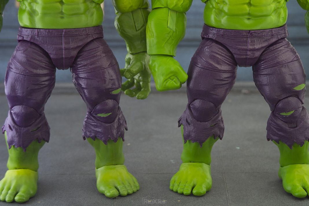Marvel Legends Hulk 80th Anniversary Knock Off Review | Rio X Teir